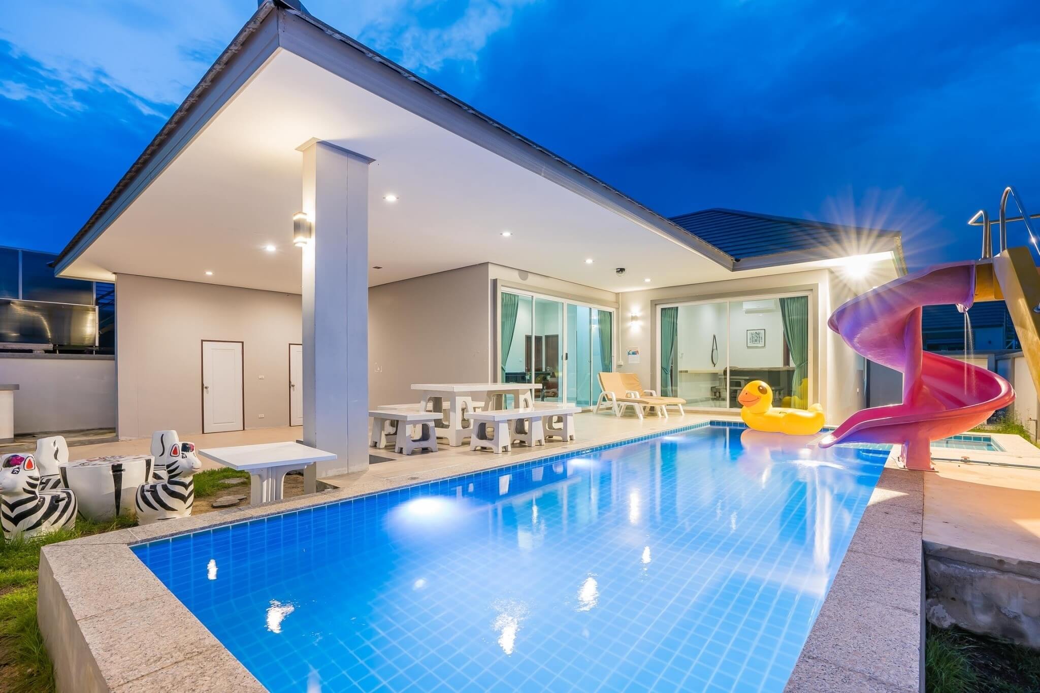 S6 House Pool Villa